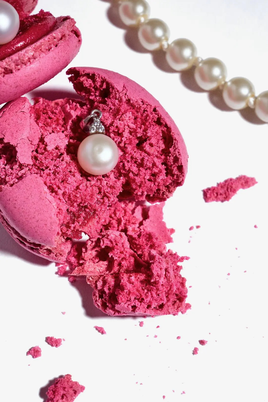 Tahitian-Pearls-vs.-Freshwater-Pearls-The-Ultimate-Guide-to-Elegance ...