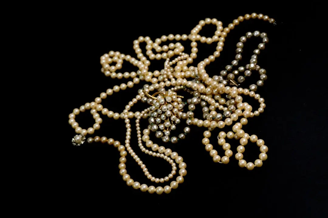The Enigmatic Beauty of Tahitian Pearls: Unveiling the Science Behind ...